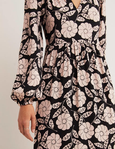 Printed Notch Neck Maxi Dress - Black, Botanica | Boden EU Printed Notch Neck Maxi Dress - Black, Botanica | Boden EU