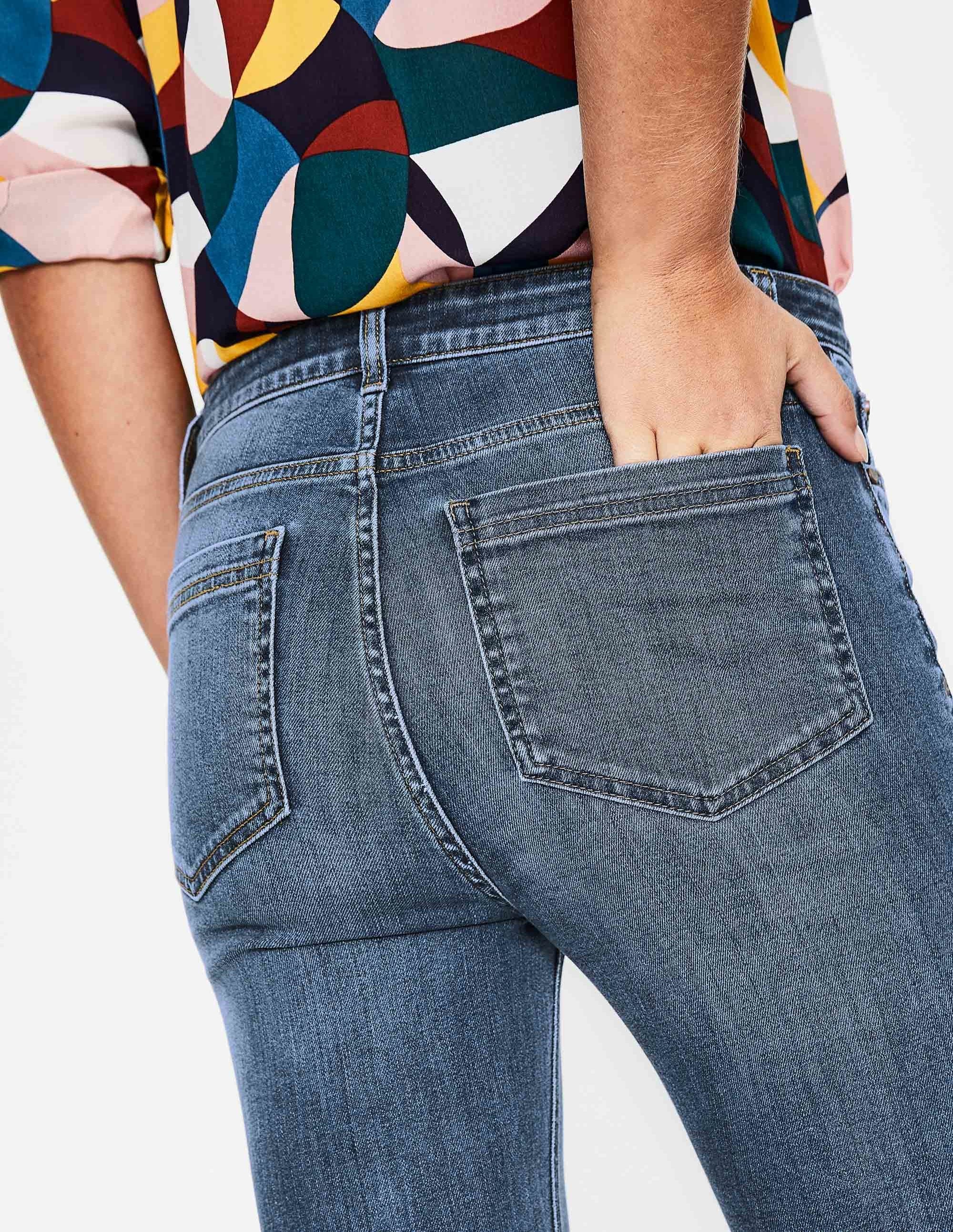 The Heswall Flared Jeans - Mid Vintage | Boden UK