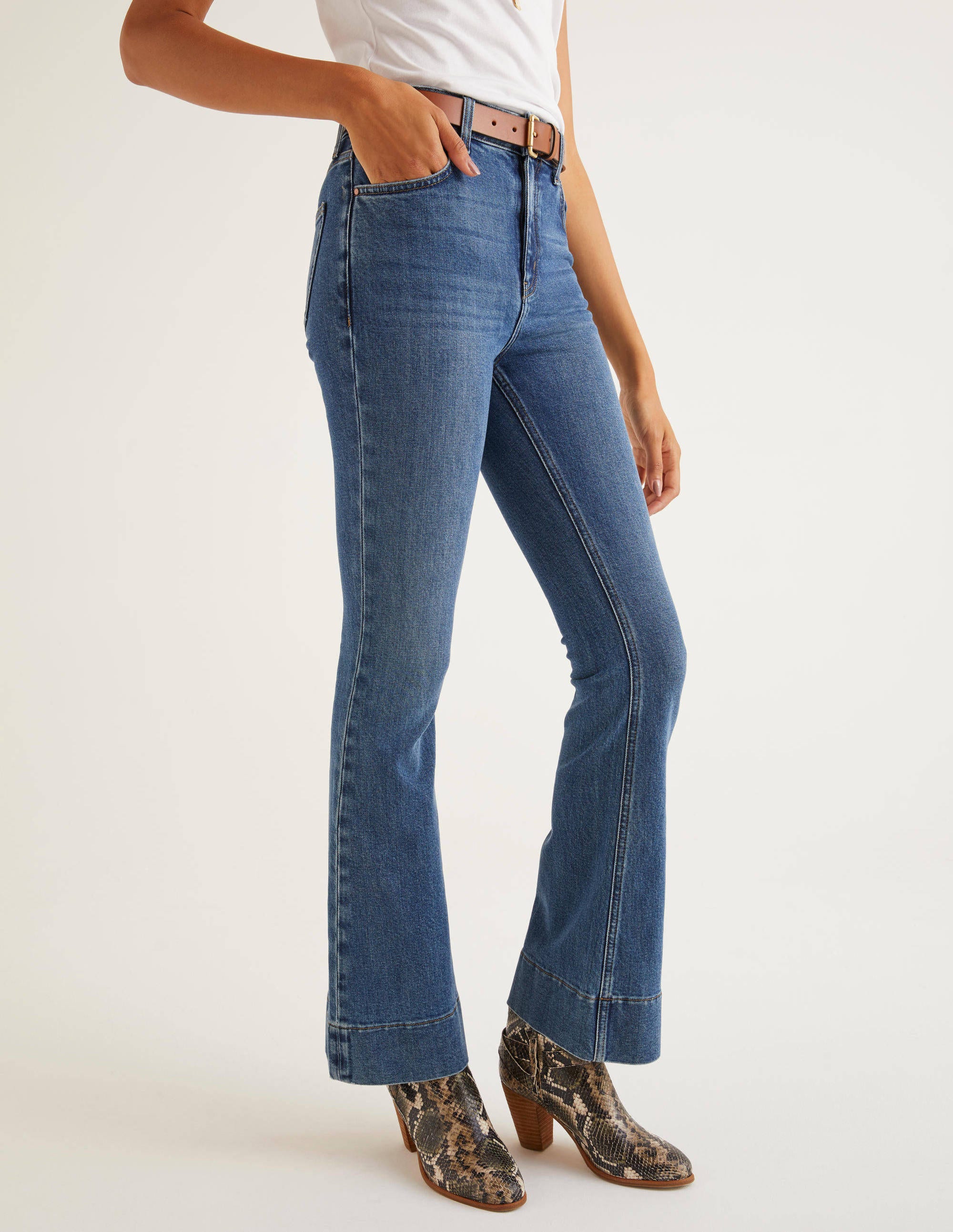 Flare Jeans - Mid Vintage | Boden UK